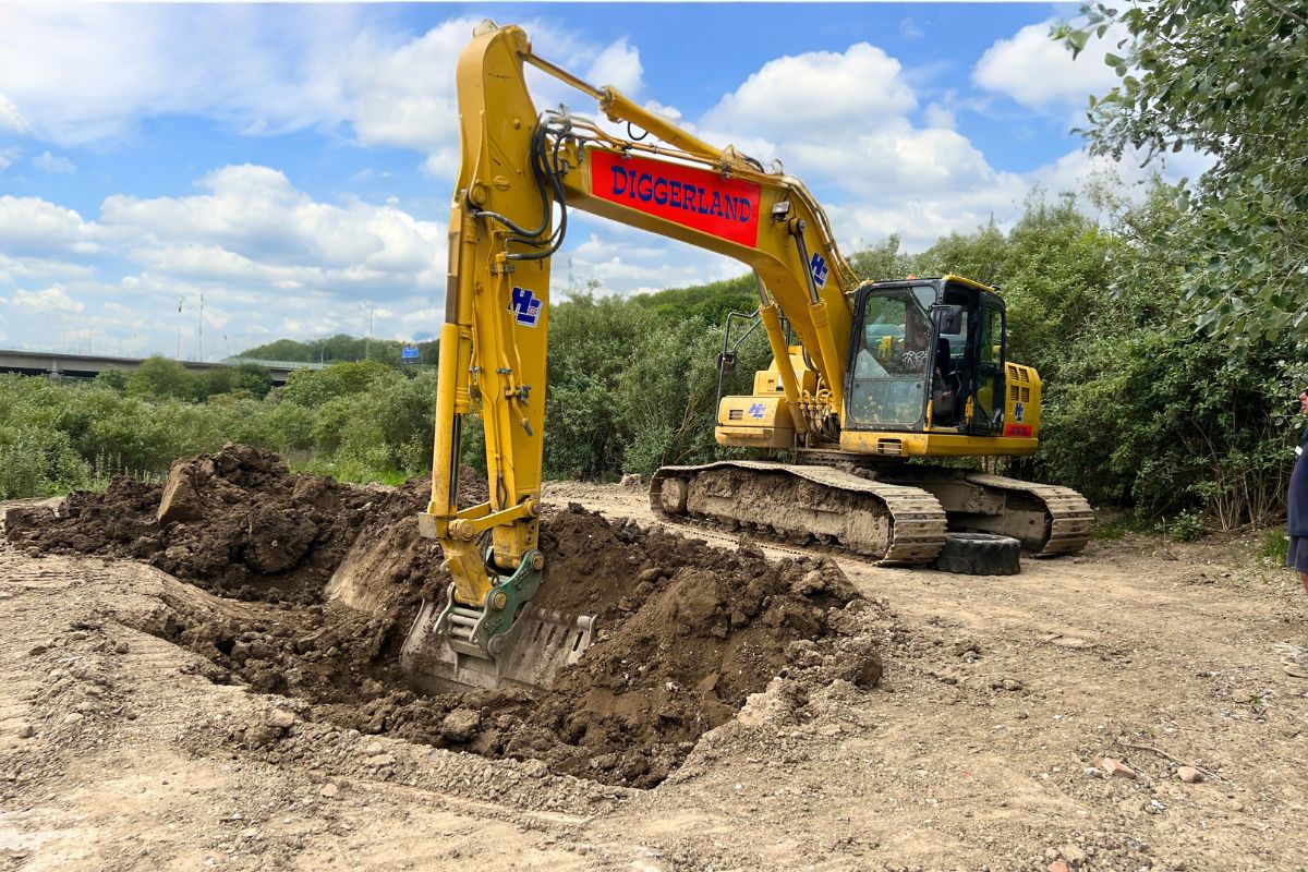 5 Reasons to Buy an Adult Experience Days Voucher at Diggerland